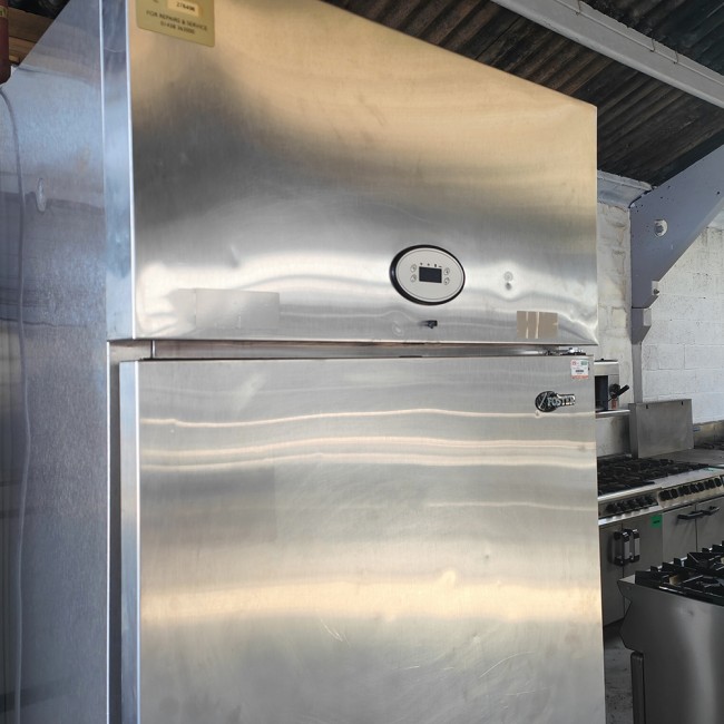 Foster upright fridge - PROG600H